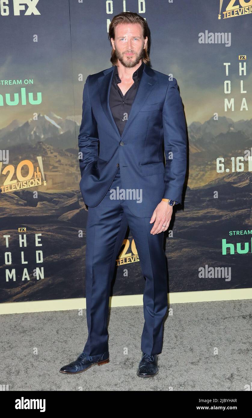 Los Angeles, CA, June 8, 2022 Bill Heck arrives at The Old Man Season 1 ...
