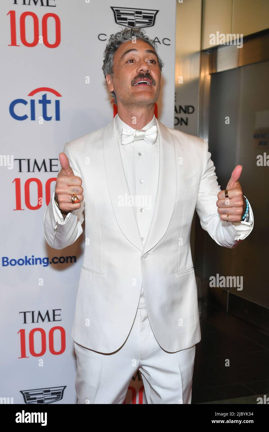 Celebrities taika waititi hi-res stock photography and images - Alamy