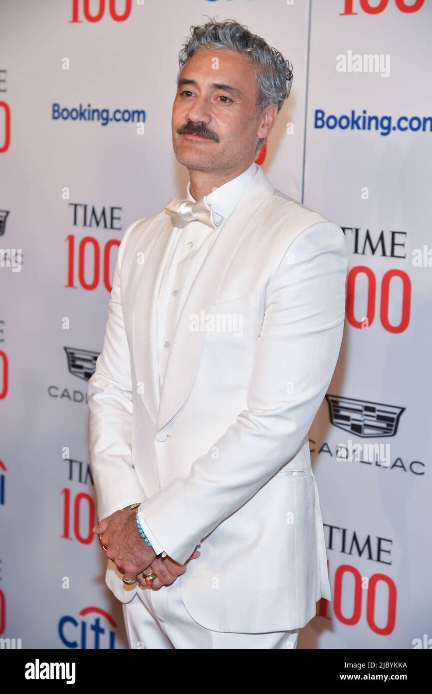 Celebrities taika waititi hi-res stock photography and images - Alamy