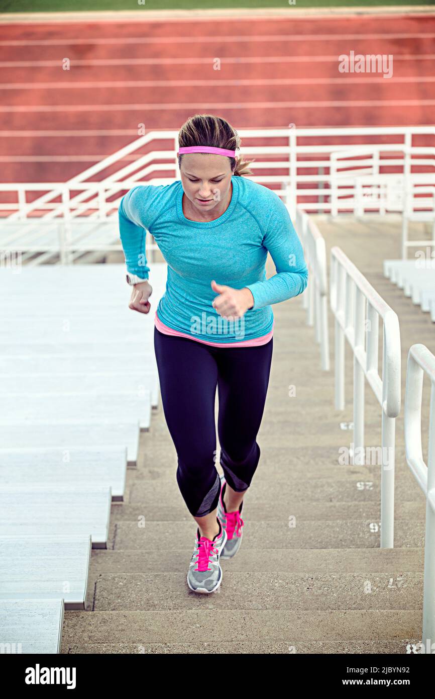 Athlete running up stairs hi-res stock photography and images - Alamy