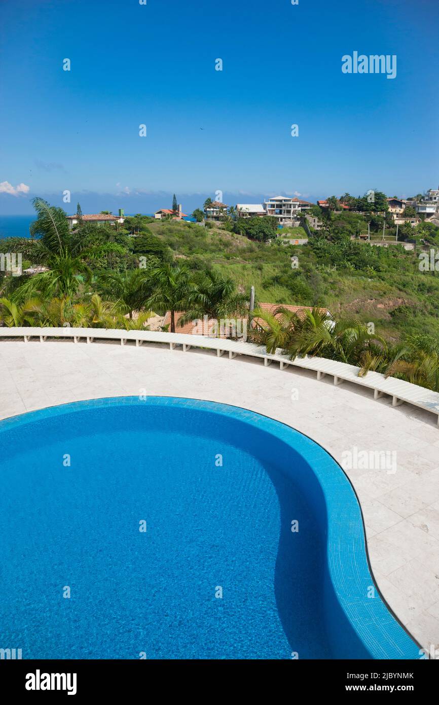 Luxury patio overlooking swimming pool hi-res stock photography and ...