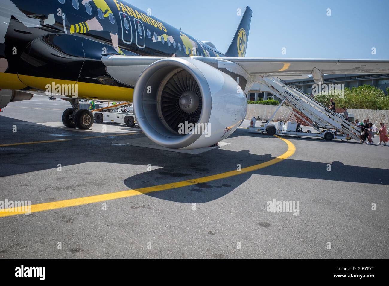 Eurowings has dedicated its own aircraft to soccer fans: the BVB ...