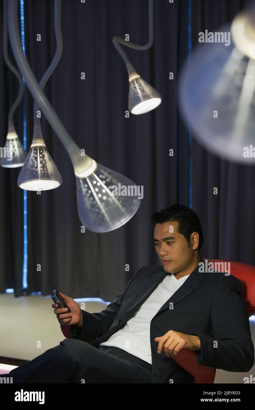 Chinese gentleman seated hi-res stock photography and images - Alamy