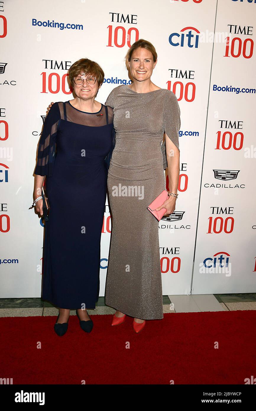 New York, US, June 8, 2022.Dr Katalin Kariko and Olympian Susan Francia ...