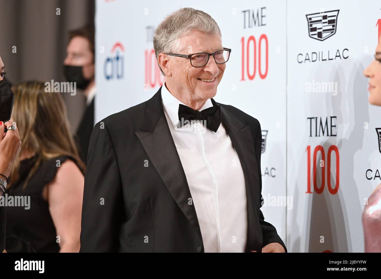 New York, USA. 08th June, 2022. Bill Gates walking on the red carpet as ...