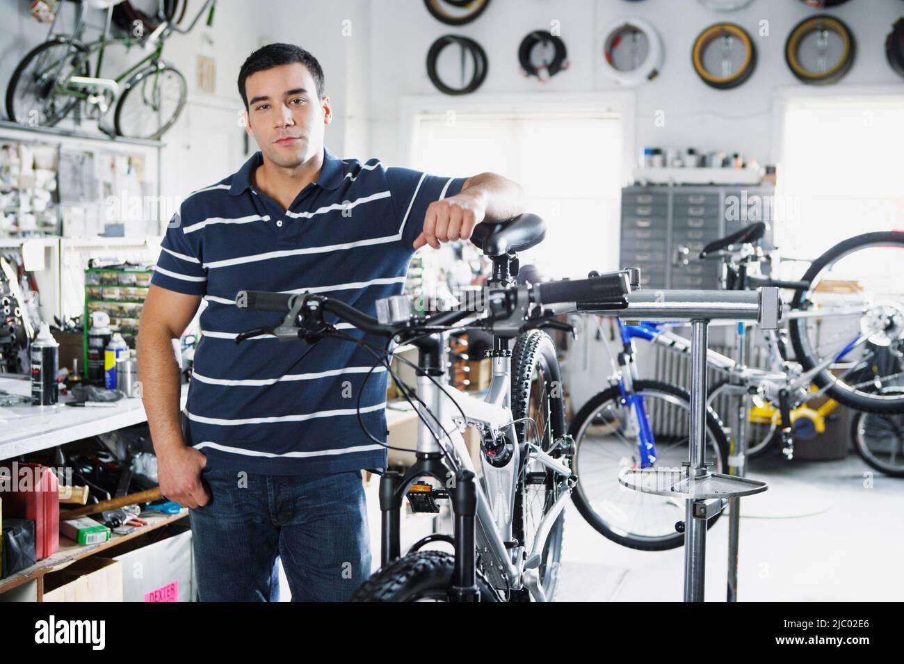Man transporting object hi-res stock photography and images - Alamy