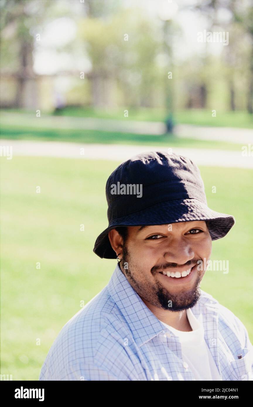 Hispanic man african descent smiling hi-res stock photography and ...