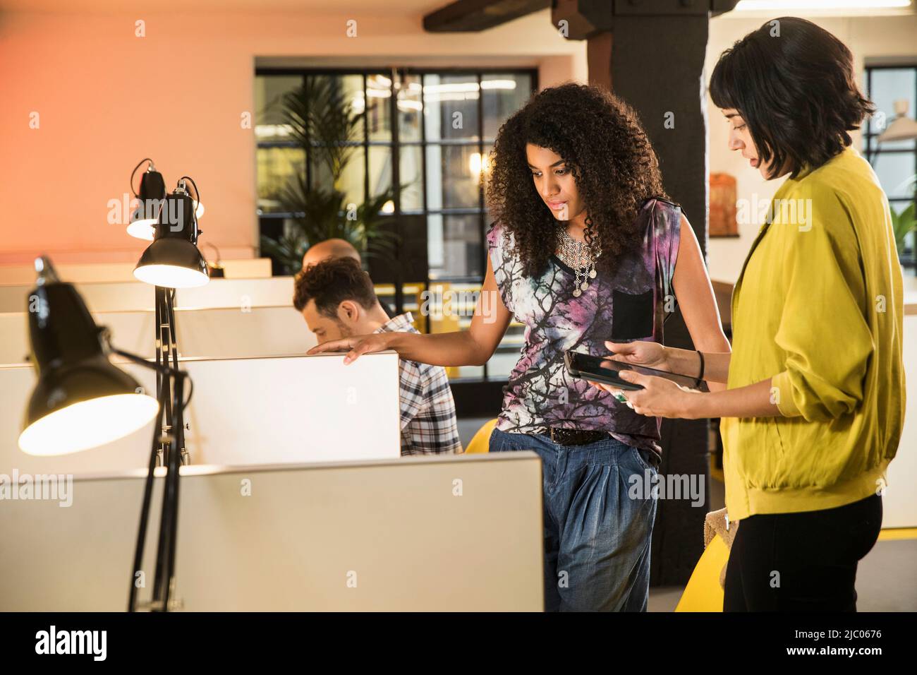 Business workstations hi-res stock photography and images - Alamy