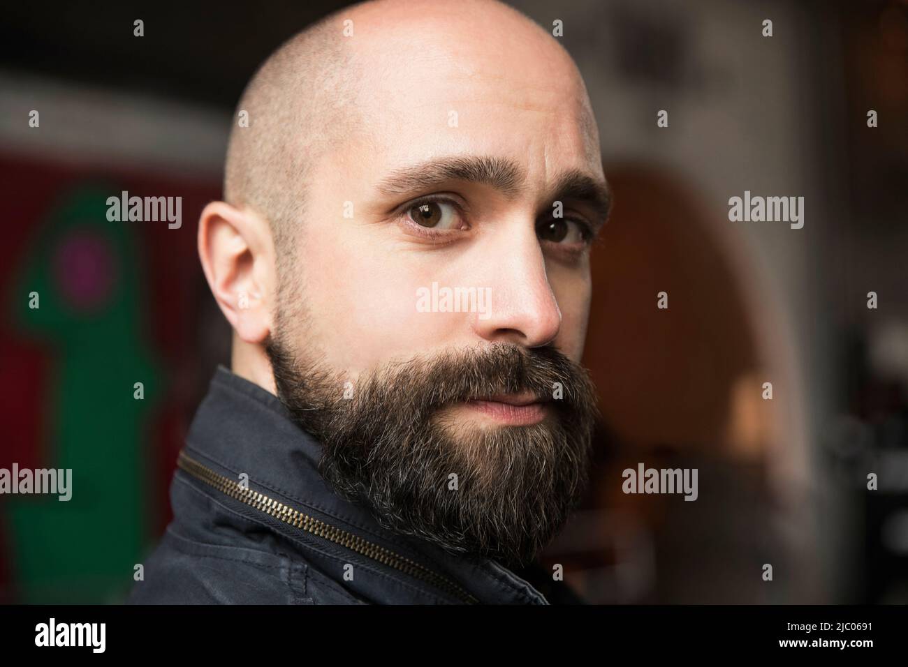 Coffee break on streets hi-res stock photography and images - Alamy