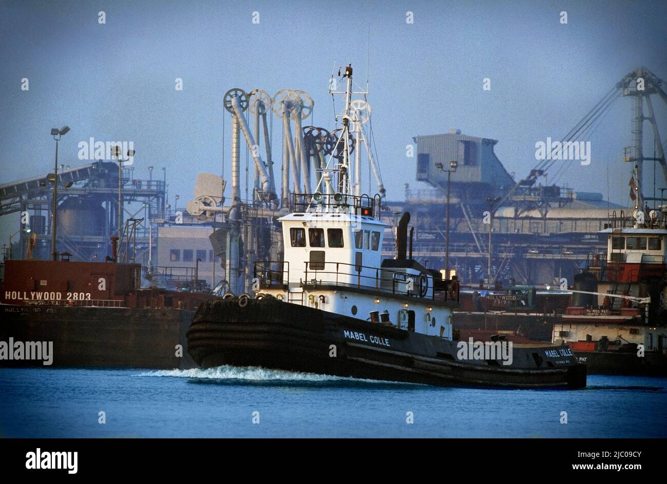 Tugboat leaving dock, Mississippi River, Mississippi, USA Stock Photo ...
