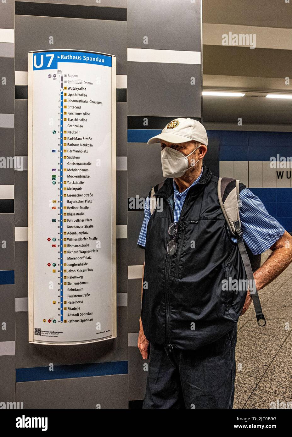 U7 railway line station information diagram hi-res stock photography ...
