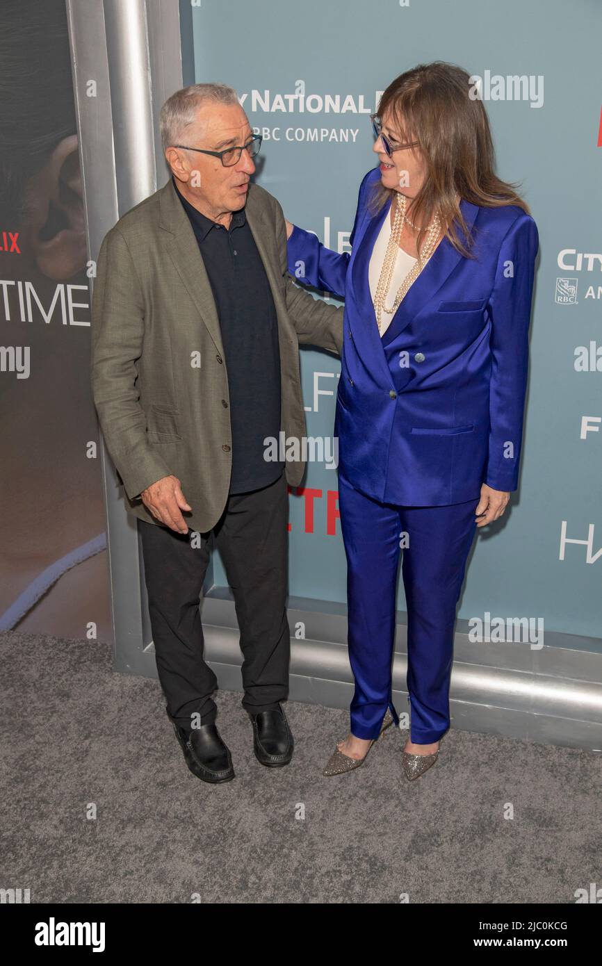 NEW YORK, NEW YORK - JUNE 08: Robert De Niro and Jane Rosenthal attend ...