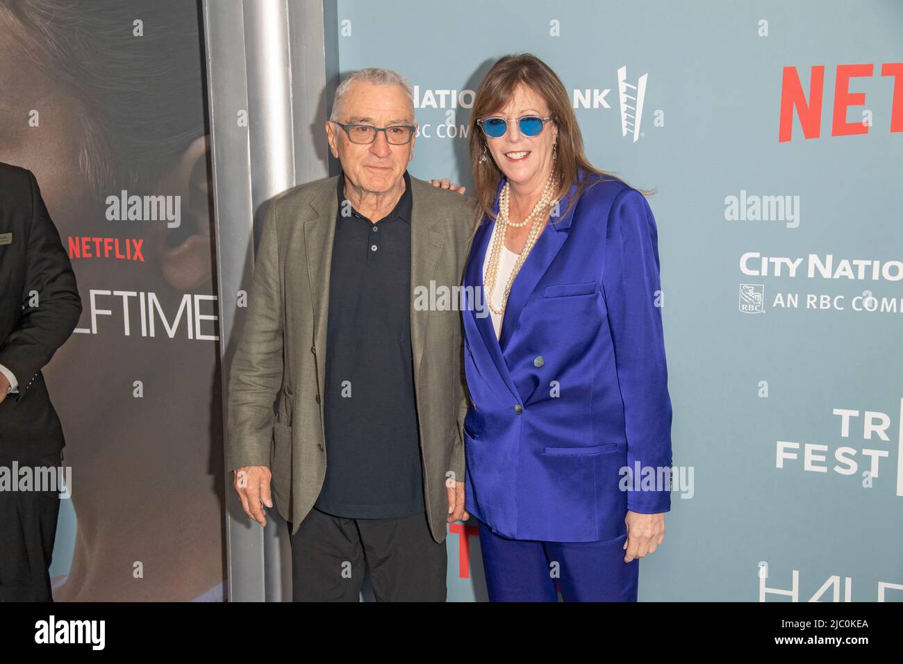 NEW YORK, NEW YORK - JUNE 08: Robert De Niro and Jane Rosenthal attend ...