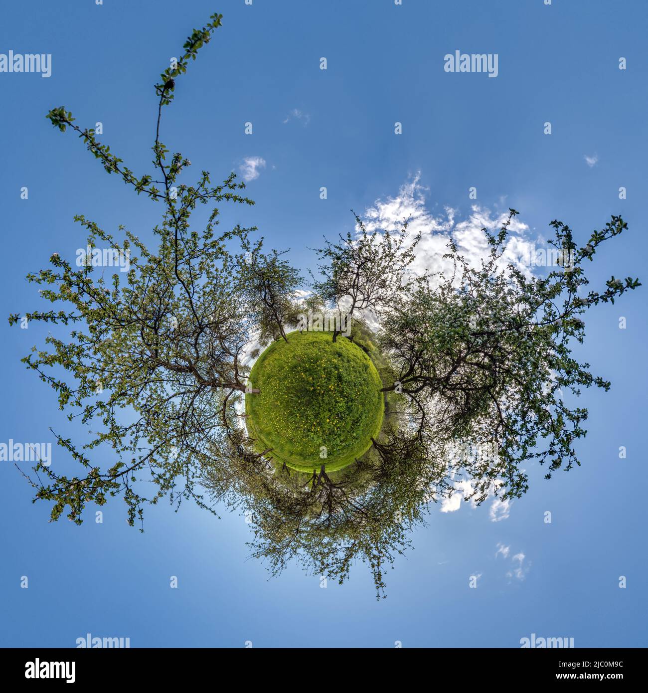 360 birds eye view on hi-res stock photography and images - Alamy