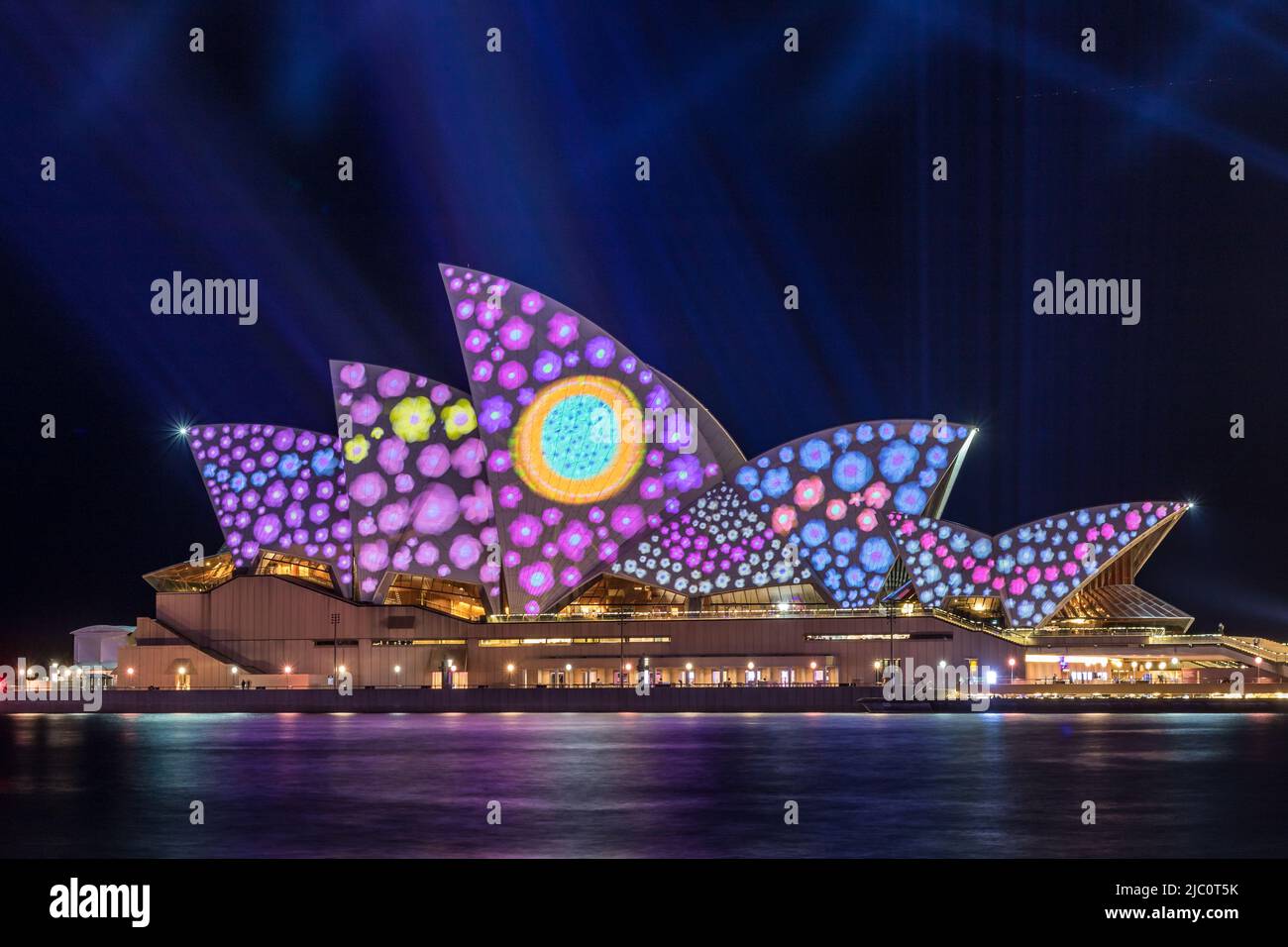 Sydney Opera House - Vivid Sydney 2022 Stock Photo - Alamy