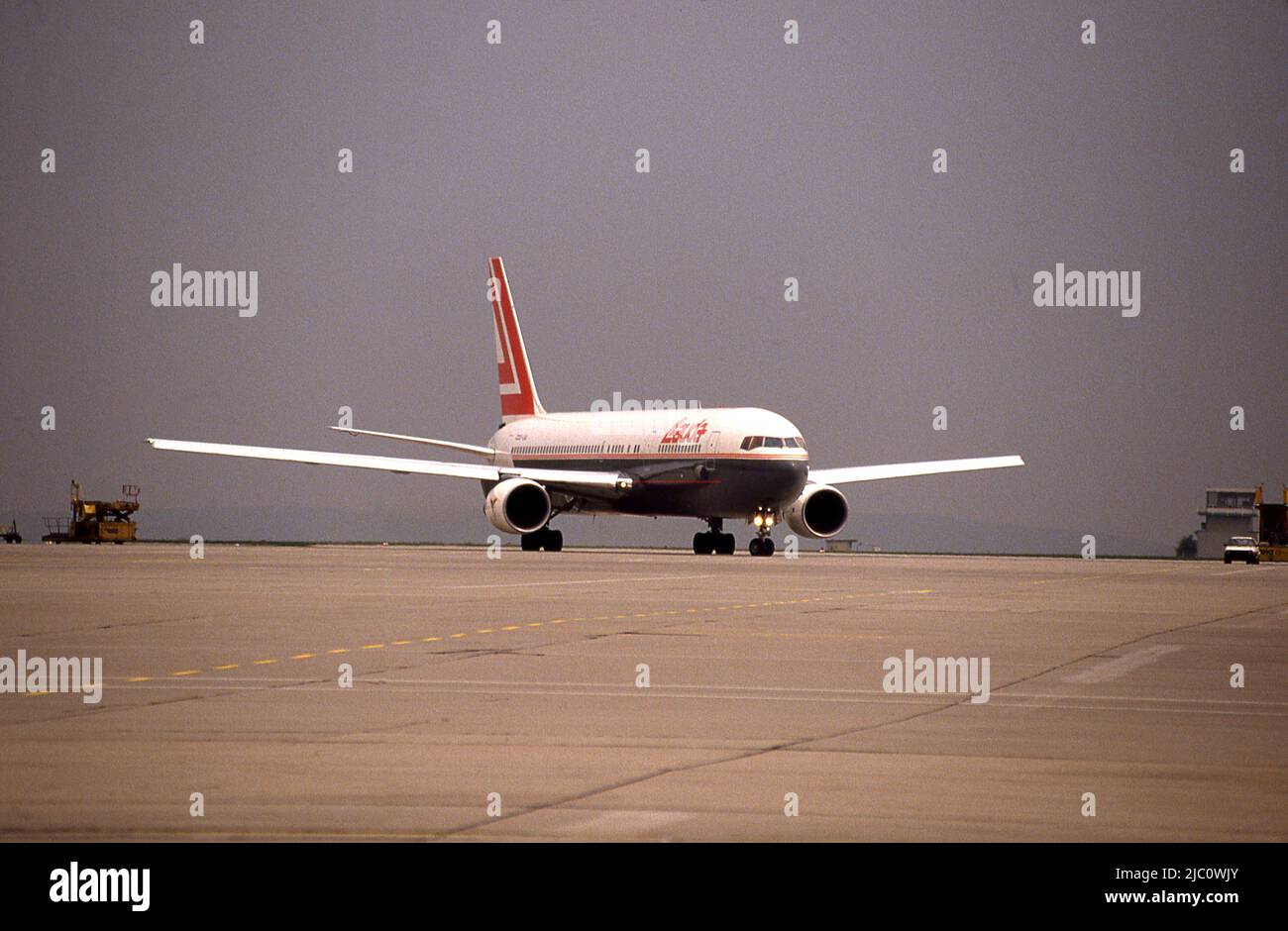 Lauda Air Flight 004