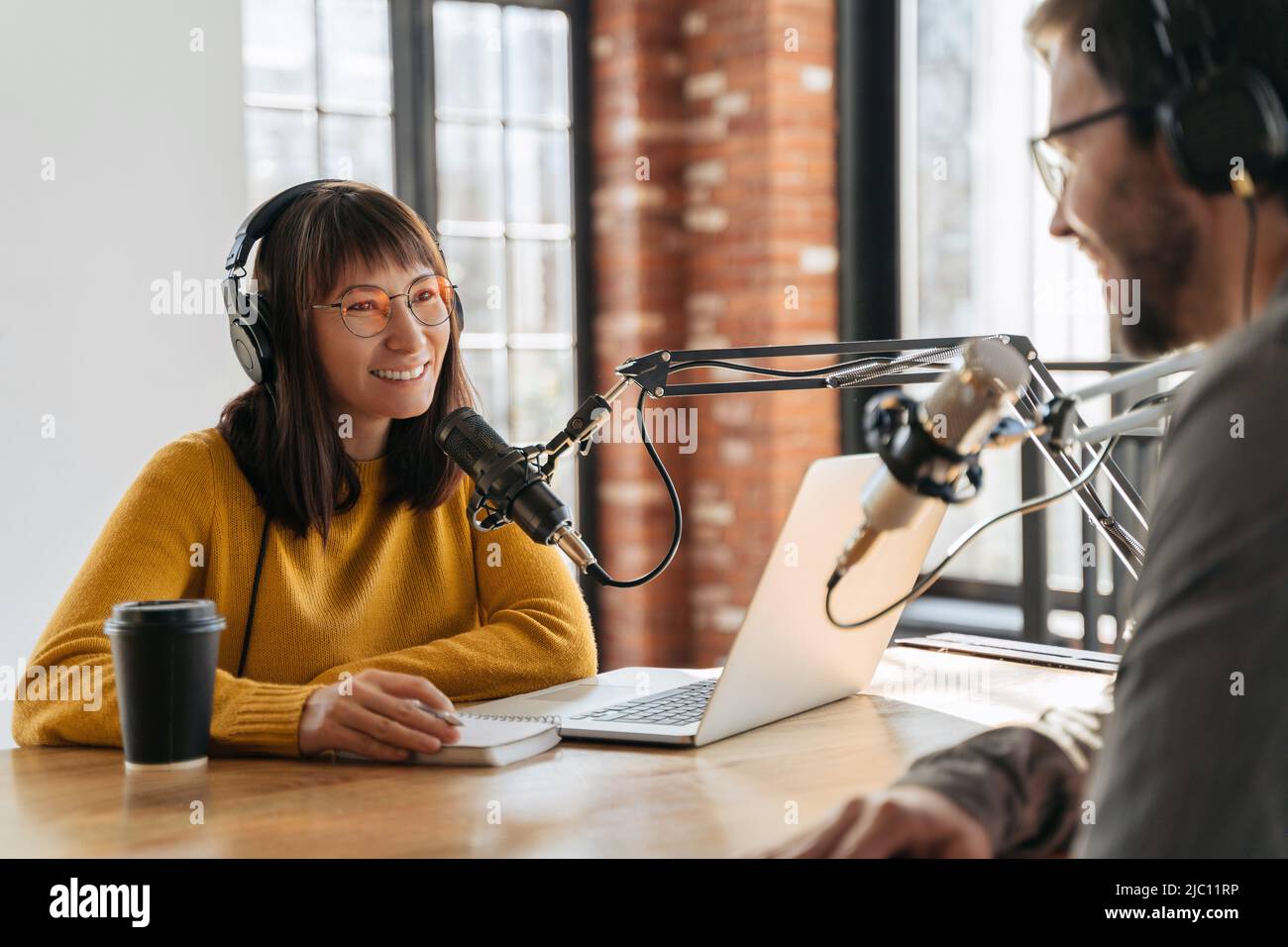 Radio interview man woman hi-res stock photography and images - Alamy