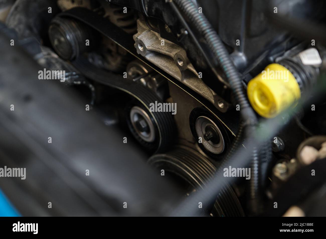 Belt car engine timing hi-res stock photography and images - Alamy