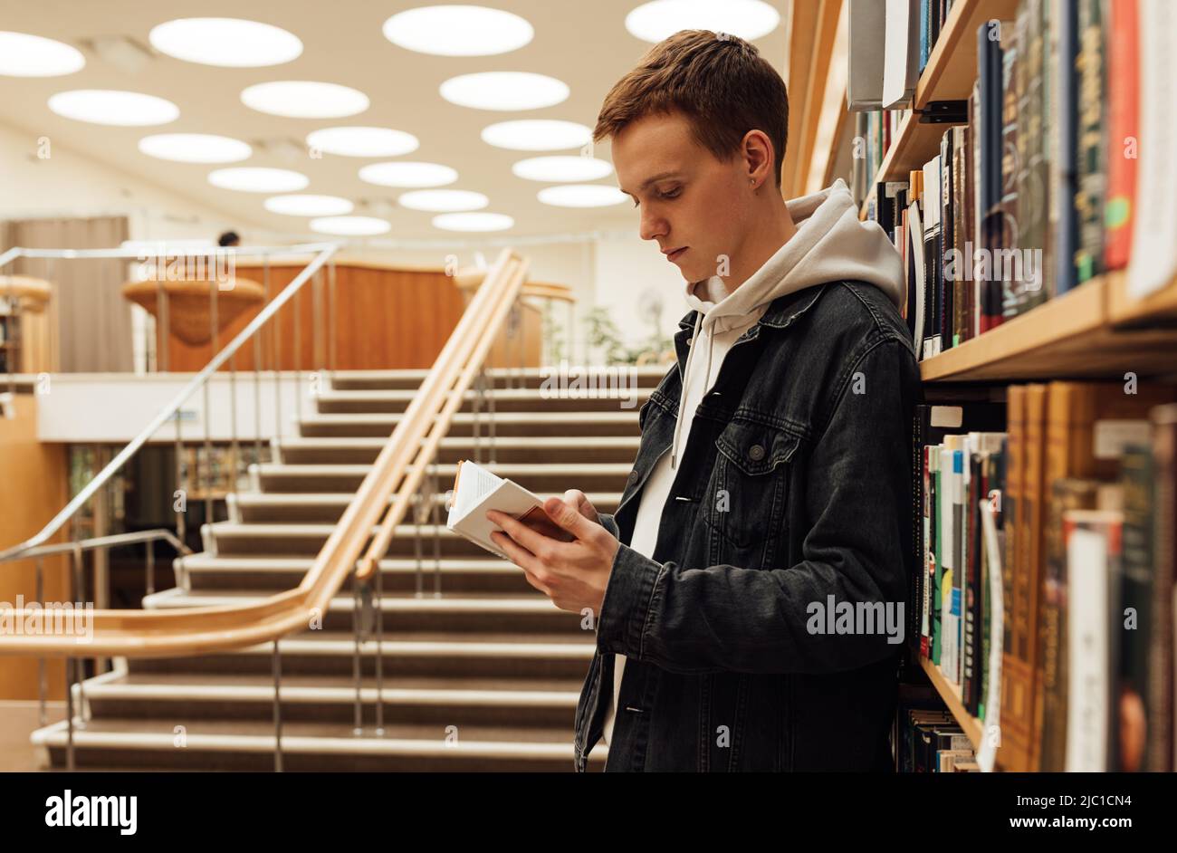 Side view university student hi-res stock photography and images - Alamy
