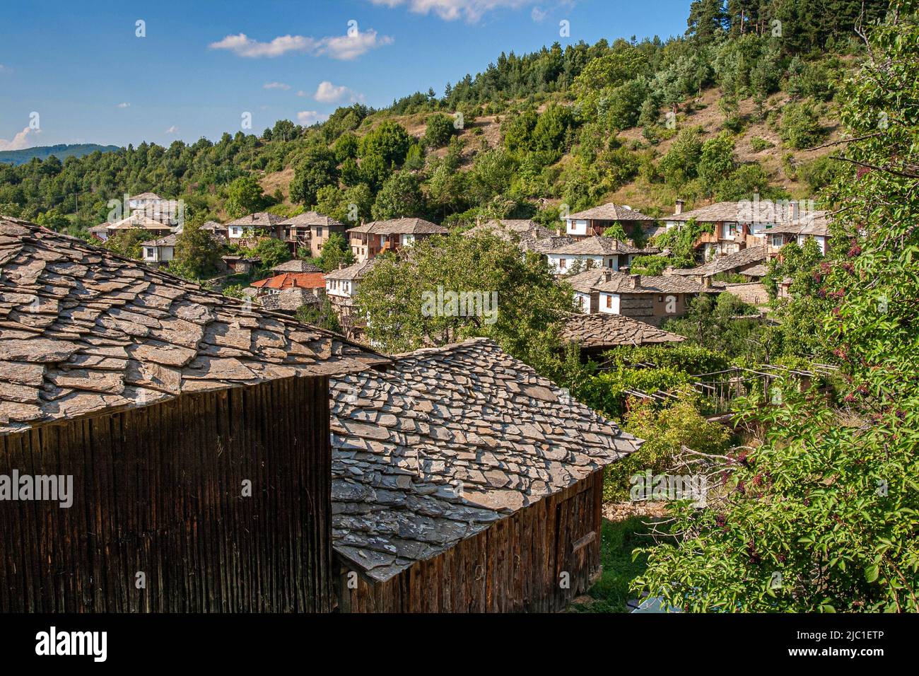 Leshten village, traditional architecture, Bulgaria, Rhodope Mountains ...