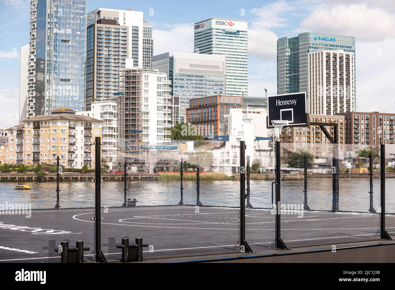 Floating basketball court hi-res stock photography and images - Alamy