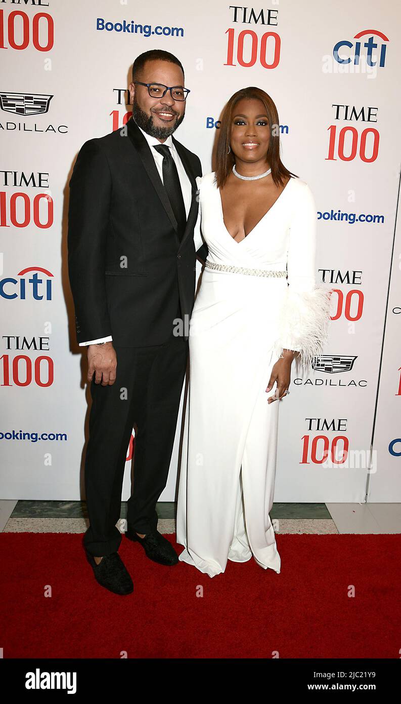 Ed Fisher and Rashida Jones attends the TIME 100 Gala on June 8, 2022 ...