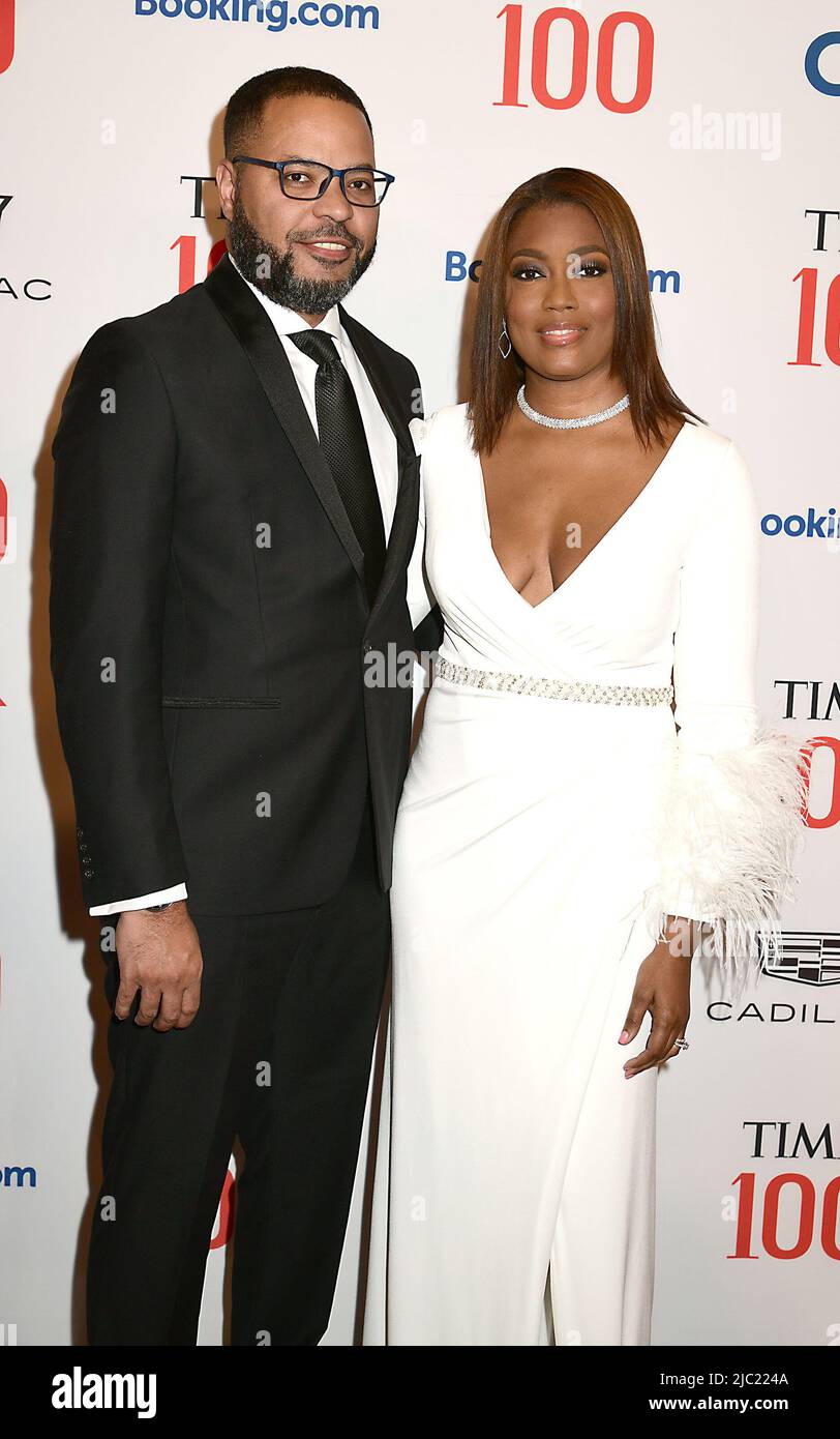 Ed Fisher and Rashida Jones attends the TIME 100 Gala on June 8, 2022 ...