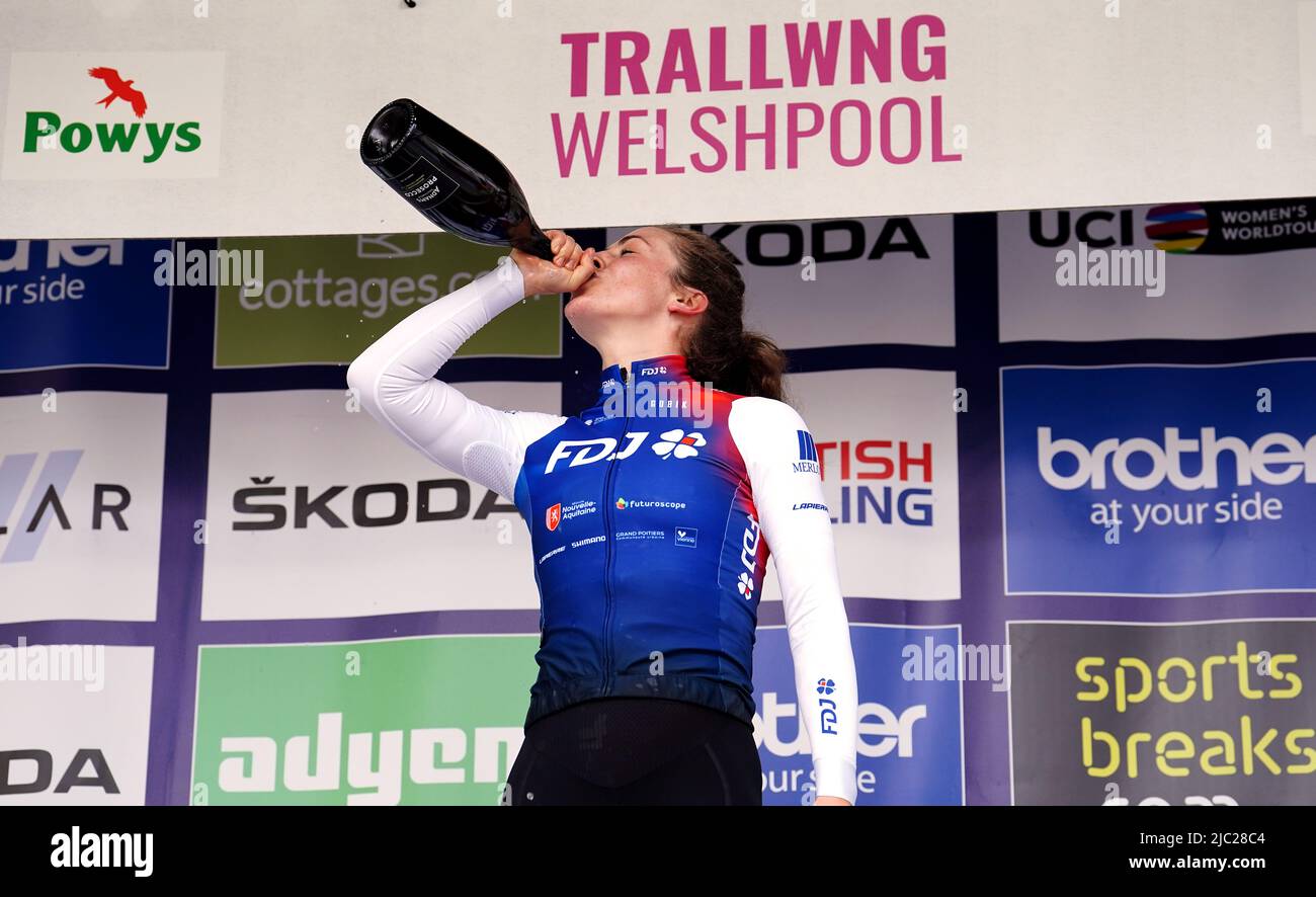 Grace Brown of team FDJ Nouvelle-Aquitaine Futuroscope celebrates on ...