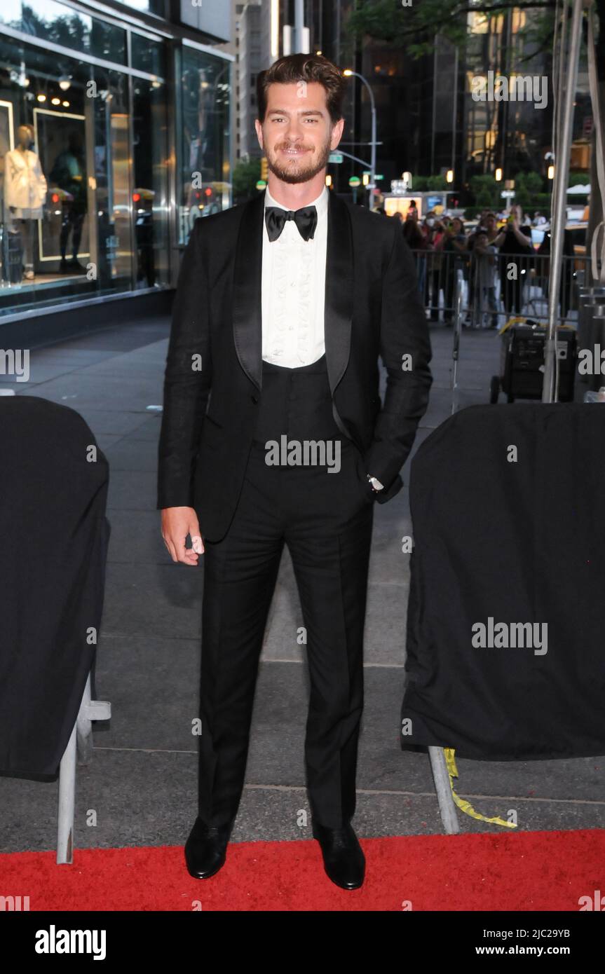 We live in time andrew garfield hi-res stock photography and images - Alamy