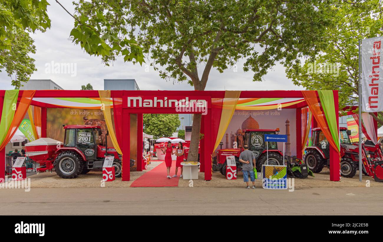 Mahindra Tractors Logo