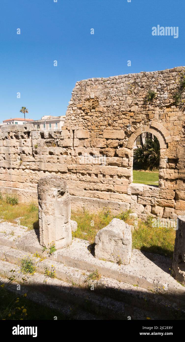 Ruined walls broken Doric columns of the Temple of Apollo / tempio di ...
