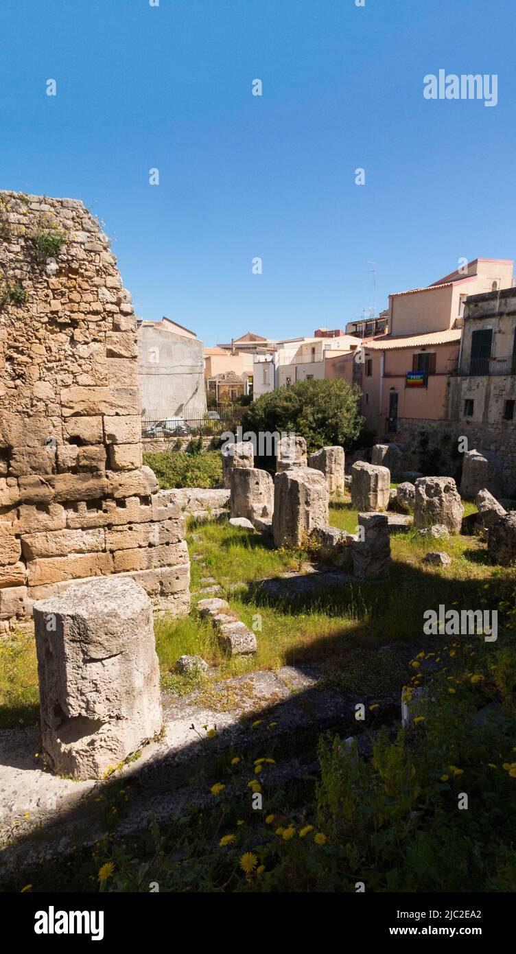 Ruined walls broken Doric columns of the Temple of Apollo / tempio di ...