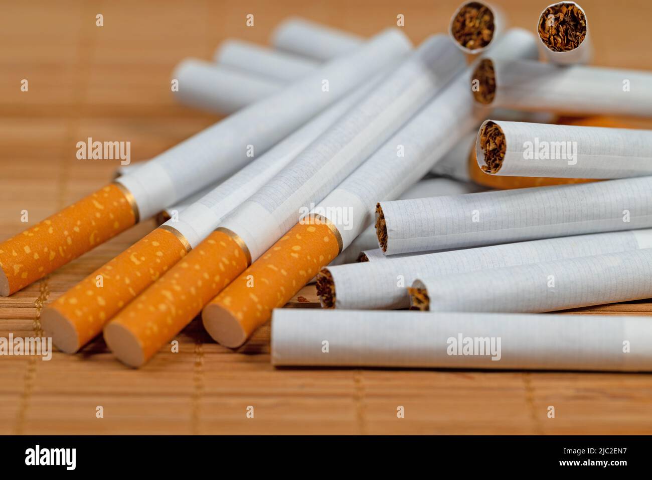 Tobacco filter hi-res stock photography and images - Alamy