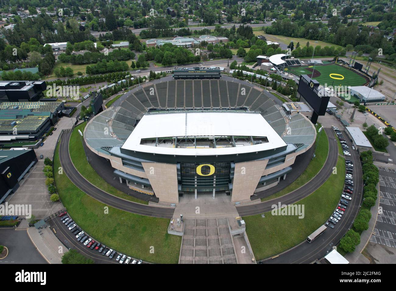 A general overall aerial view of Autzen Stadium, the home of the Oregon ...
