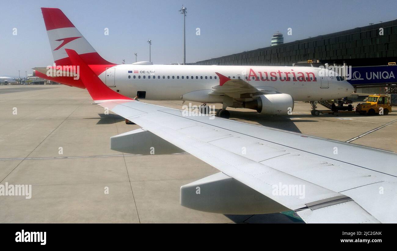 Airbus A320-214 of Austrian Airlines, at the passenger terminal, at ...
