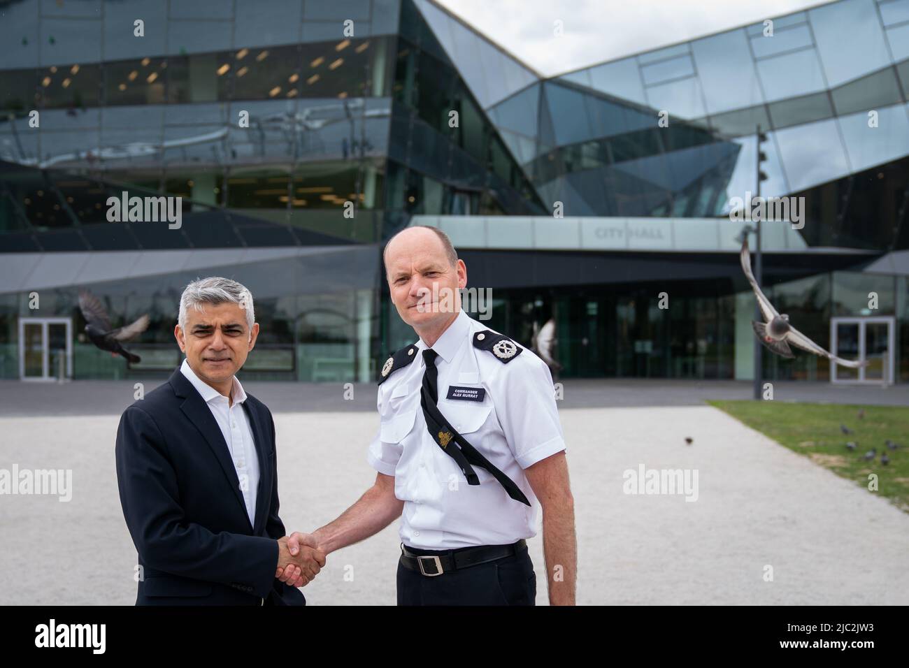 Mayor of London Sadiq Khan (left) with Metropolitan Police Commander ...