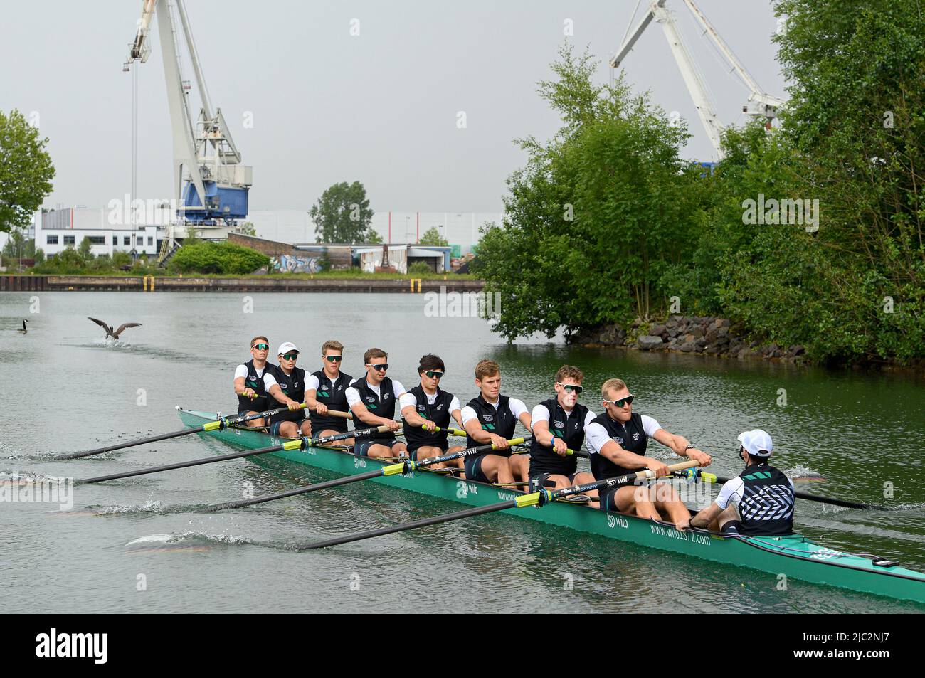 vr helmsman Jonas WIESEN, Mattes SCHOENHERR (SchÃ¶nherr), Mark HINRICHS ...