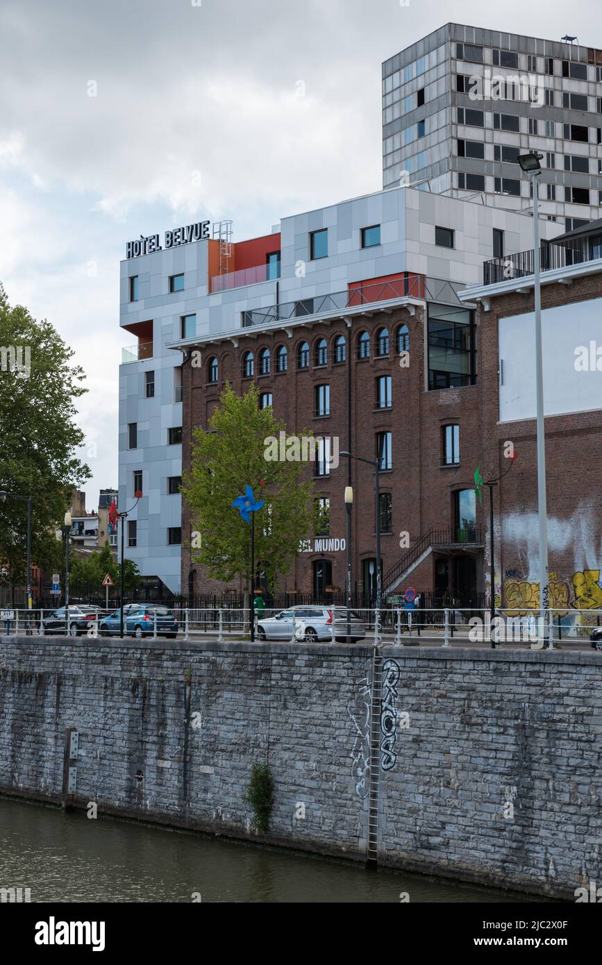 Le cornet de poste hi-res stock photography and images - Alamy