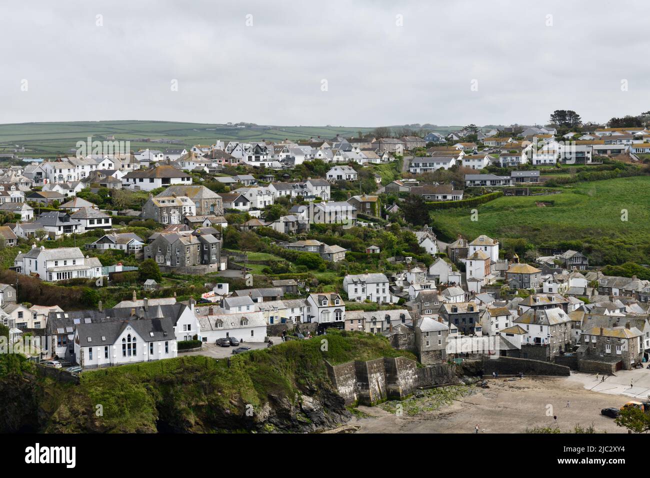 Cornwall village people school hi-res stock photography and images - Alamy
