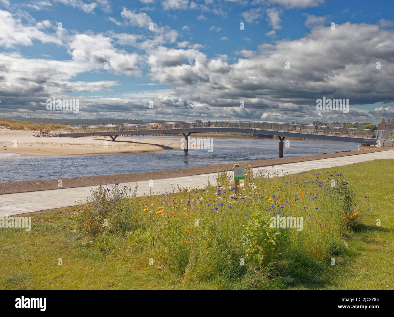 LOSSIEMOUTH MORAY SCOTLAND THE NEW BRIDGE OVER THE RIVER LOSSIE AND ...