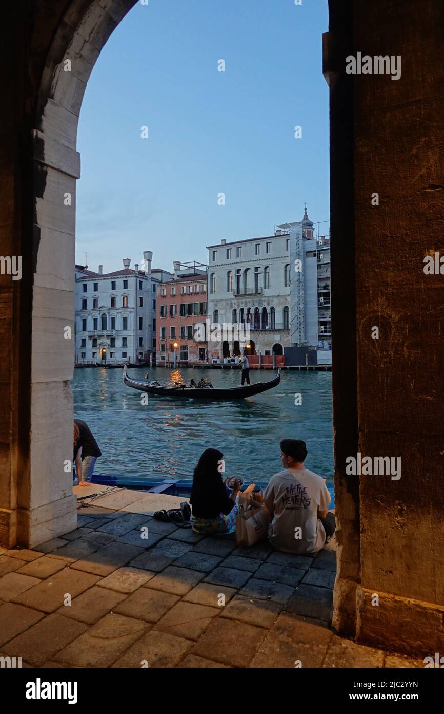 Venedig, Party am Canal Grande // Venice, Party at the banks of Canal ...