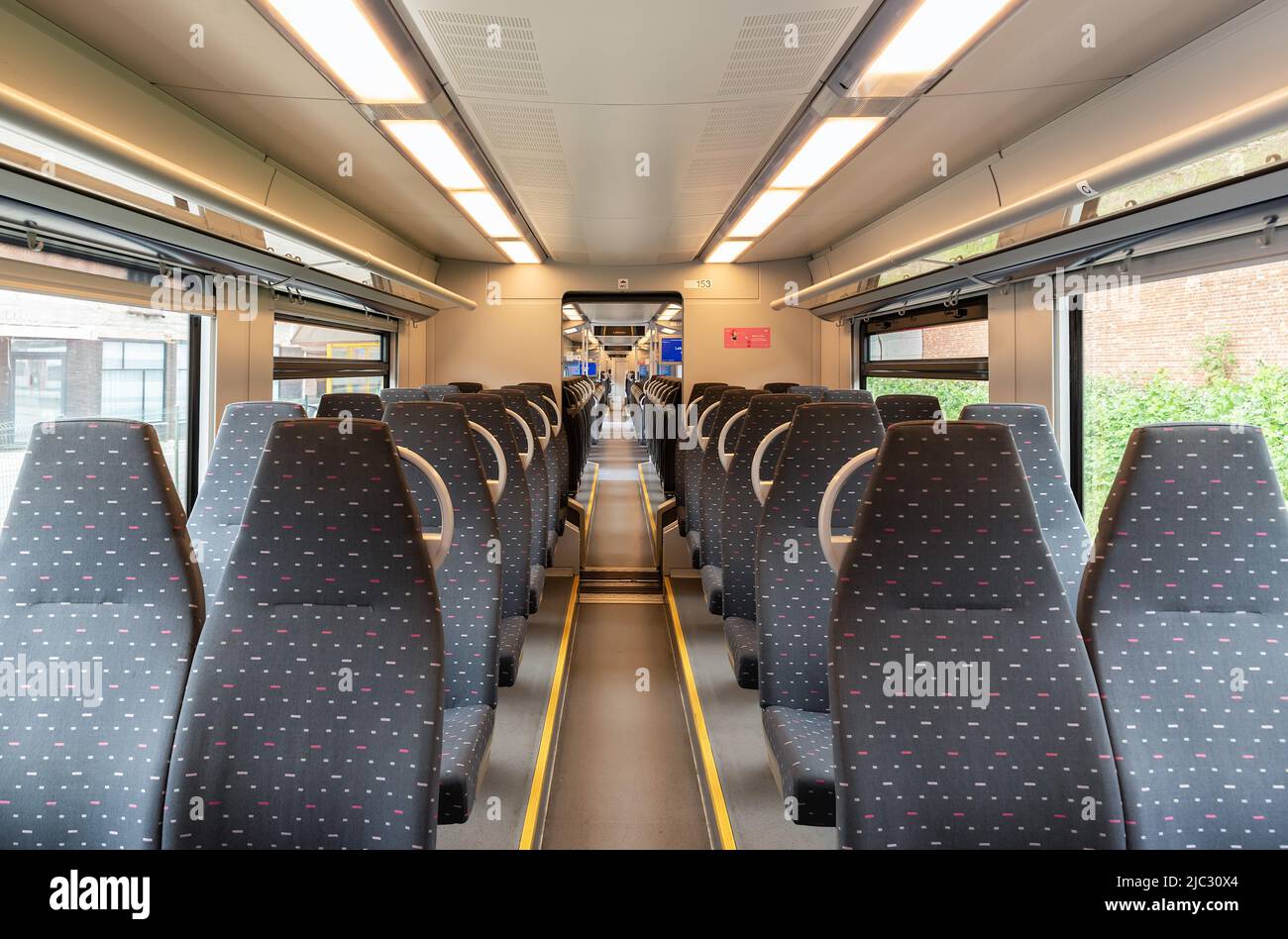 Modern train carriage hi-res stock photography and images - Alamy