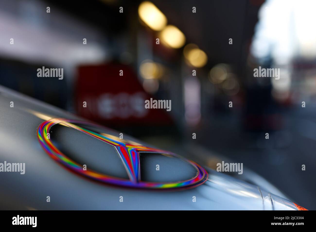 Mercedes f1 2022 front wing hi-res stock photography and images - Alamy