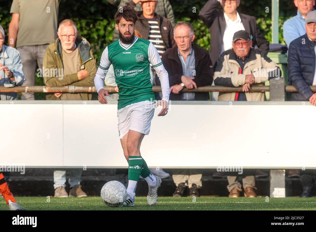 Mike ahrens hi-res stock photography and images - Alamy