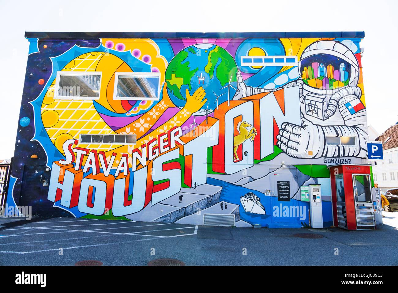 Norwegian street art hi-res stock photography and images - Alamy