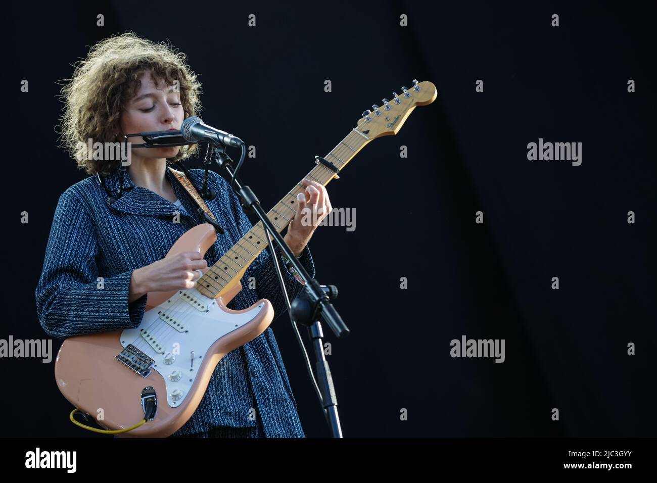 Australian indie rock singer-songwriter, Stella Donnelly, performs ...