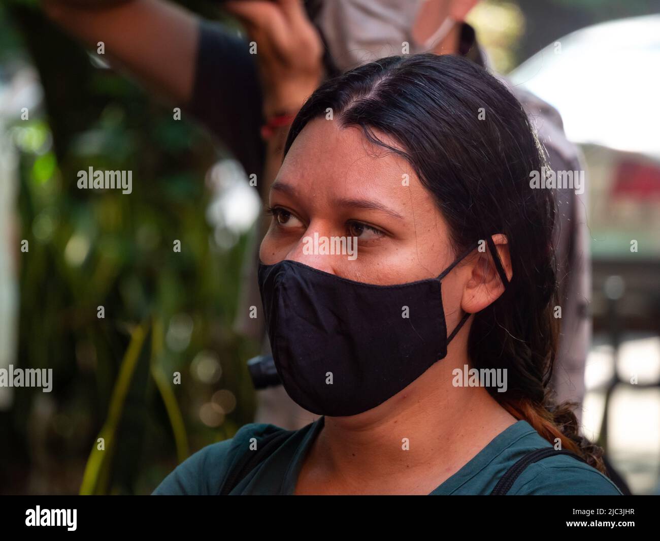 Colombian woman hi-res stock photography and images - Alamy