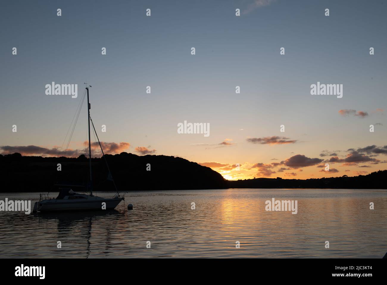 Cornwall silhouette hi-res stock photography and images - Alamy