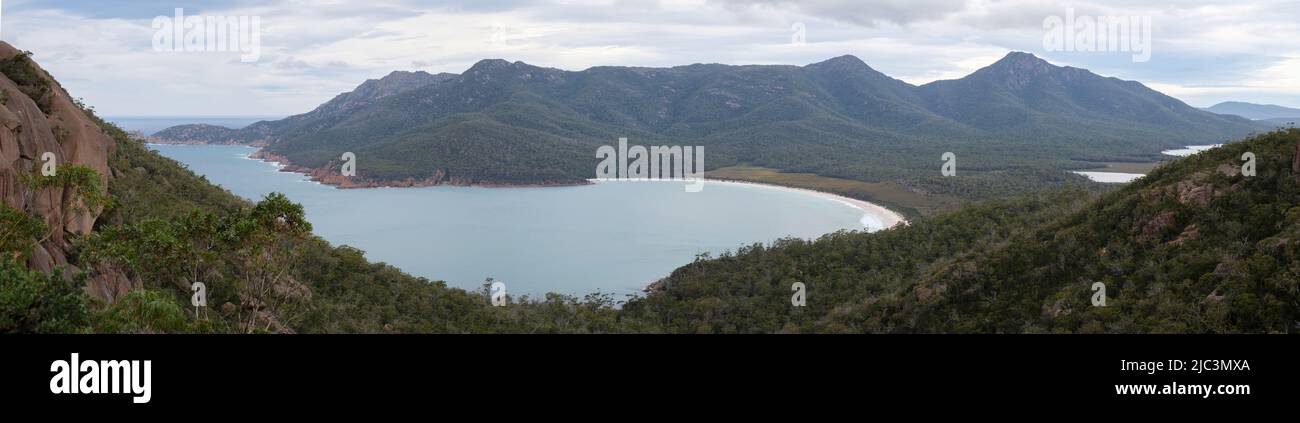 Wineglass Bay Lookout walk Stock Photo - Alamy