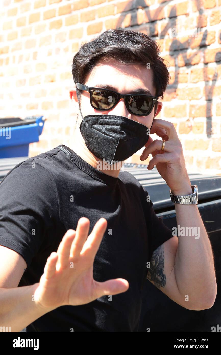 Henry golding 2021 hi-res stock photography and images - Alamy